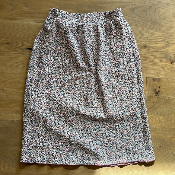 hem and thread | Skirts | Hem And Thread Floral Midi Skirt Small | Poshmark